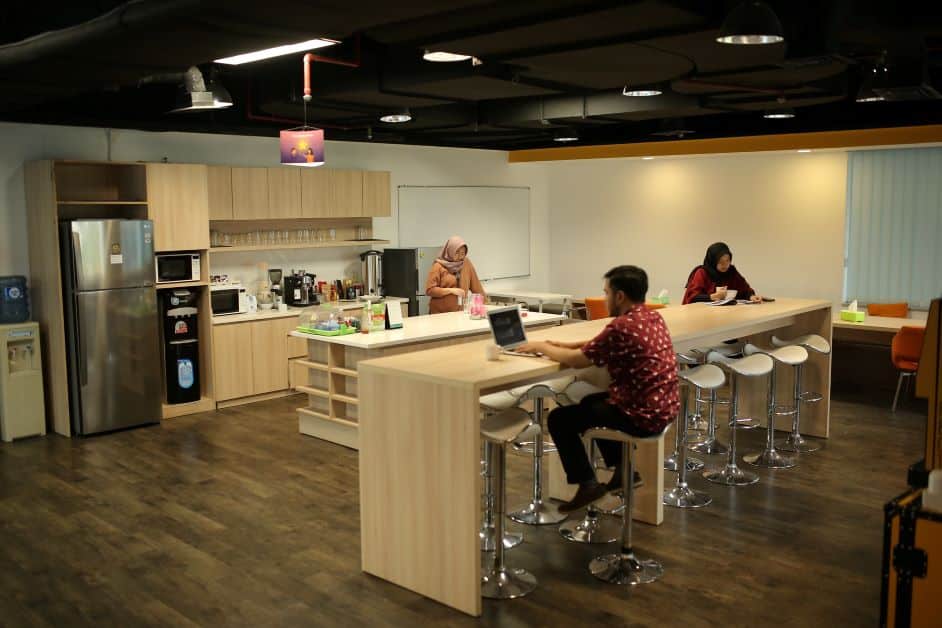 Mekari - Empower businesses and professionals to progress effortlessly