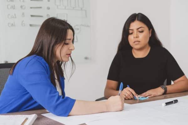 Aturan Hak Cuti Karyawan Berdasarkan Undang-Undang Terbaru